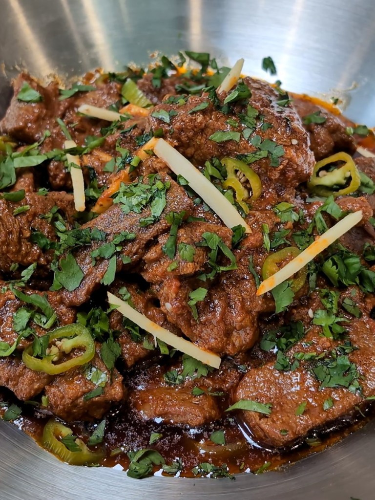How to Make Beef Karahi with Few Ingredients – Burmawala Kitchen