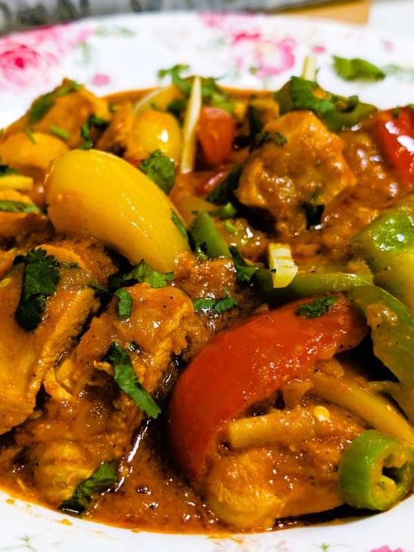 Tender Yemeni Chicken Mandi - Burmawala Kitchen