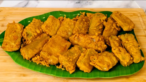 Buu Thee Kyaw: Crunchy Burmese Fritter - Burmawala Kitchen